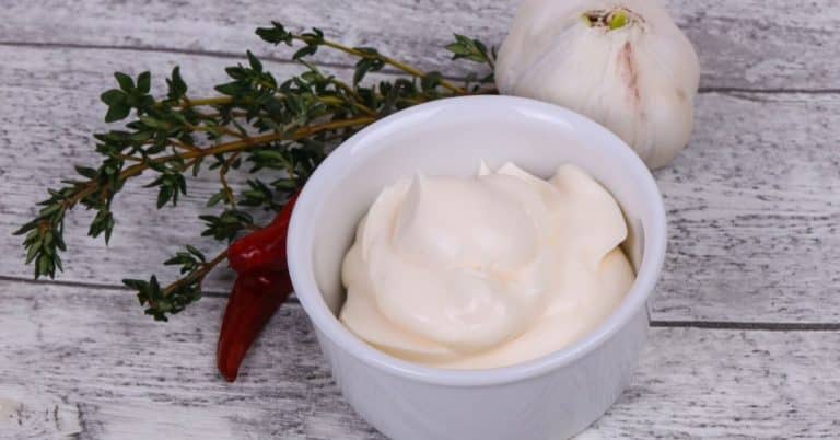 Does Mayonnaise Go Bad After Expiration Date? How To Tell For Sure ...