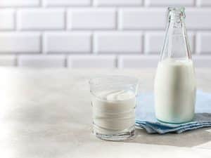 Can Buttermilk Be Frozen or Refrigerated? How to Thaw - Fitibility
