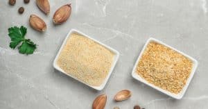 Crucial Difference Between Granulated Garlic and Garlic Powder You Must ...