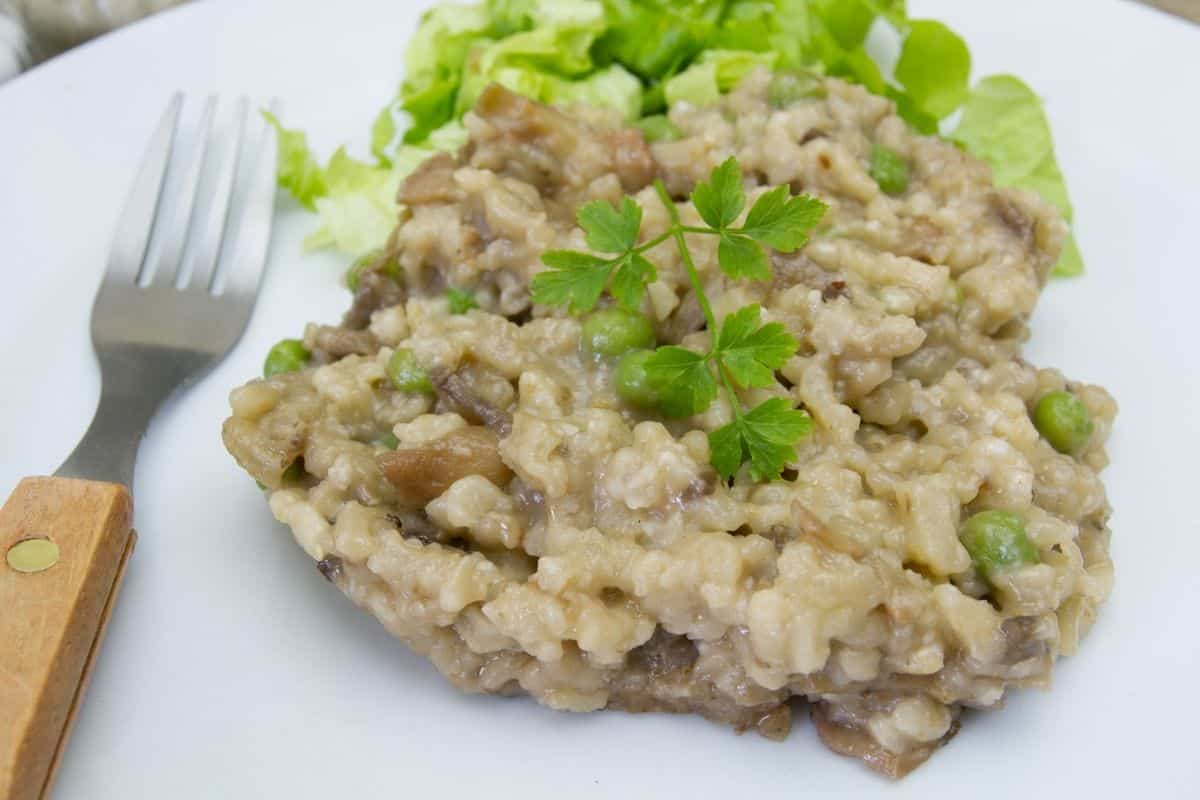 What To Serve With Risotto? Try These 7 Tasty Side Dishes - Fitibility